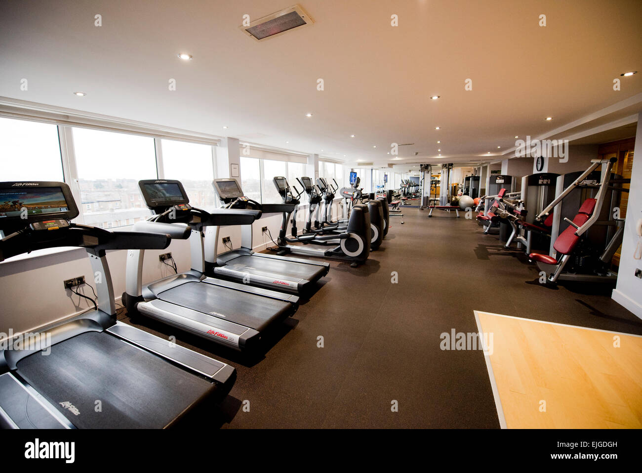 Empty exercise equipment hi-res stock photography and images - Alamy