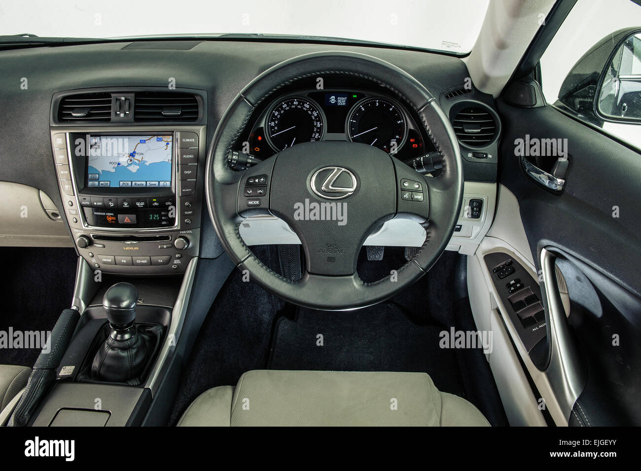 Lexus interior hi-res stock photography and images - Alamy