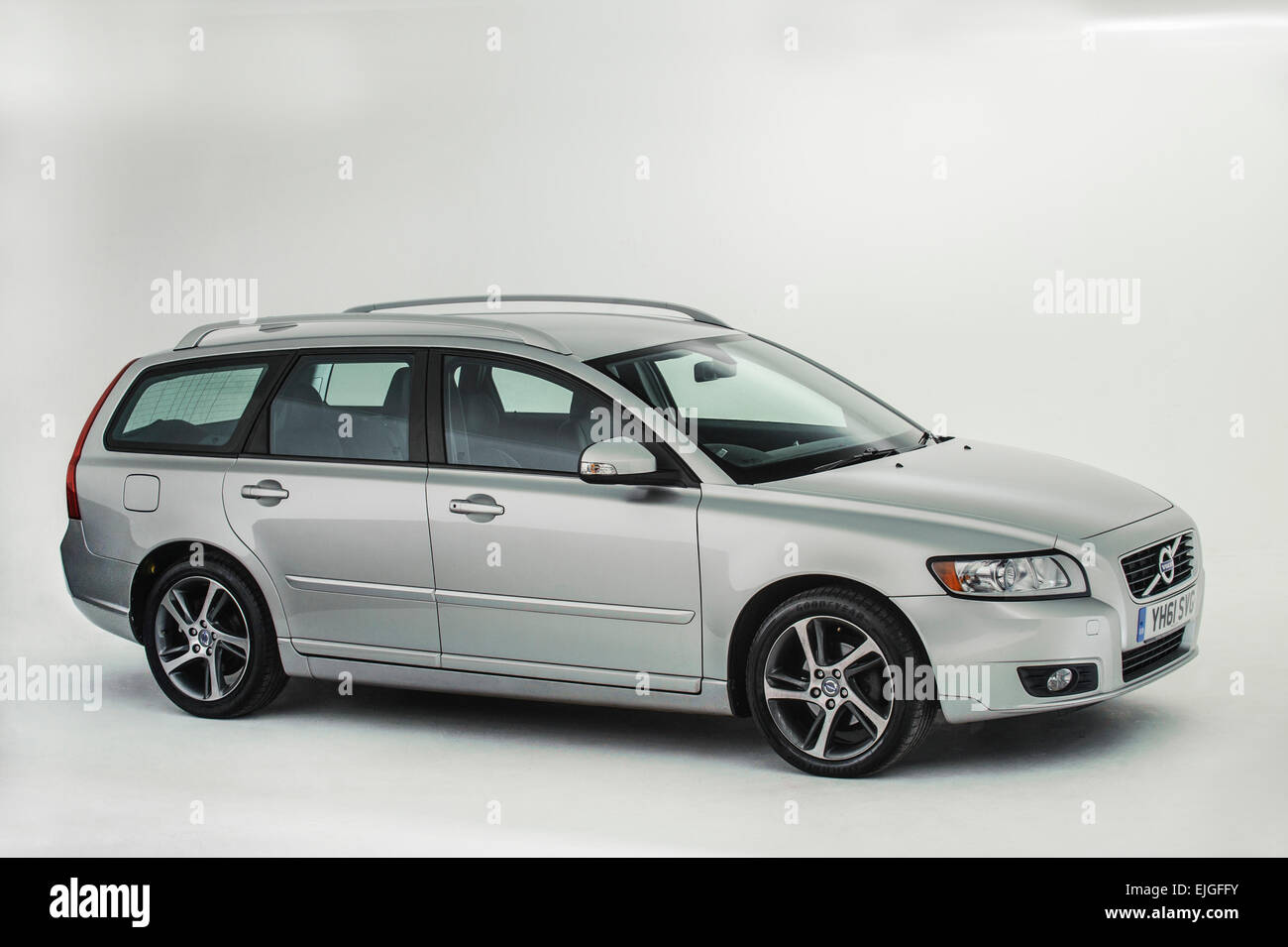 Volvo v50 hi-res stock photography and images - Alamy