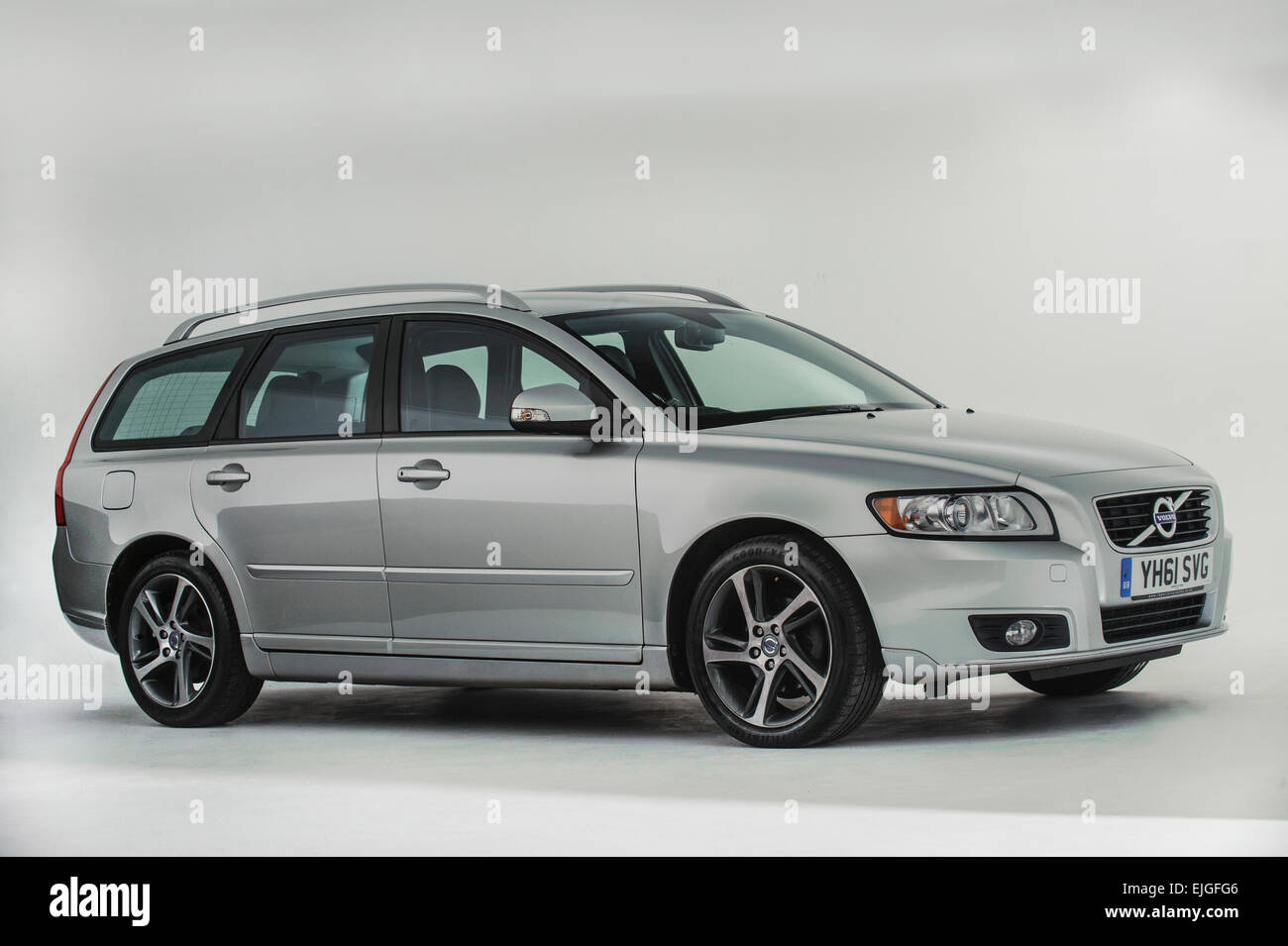 Volvo v50 hi-res stock photography and images - Alamy