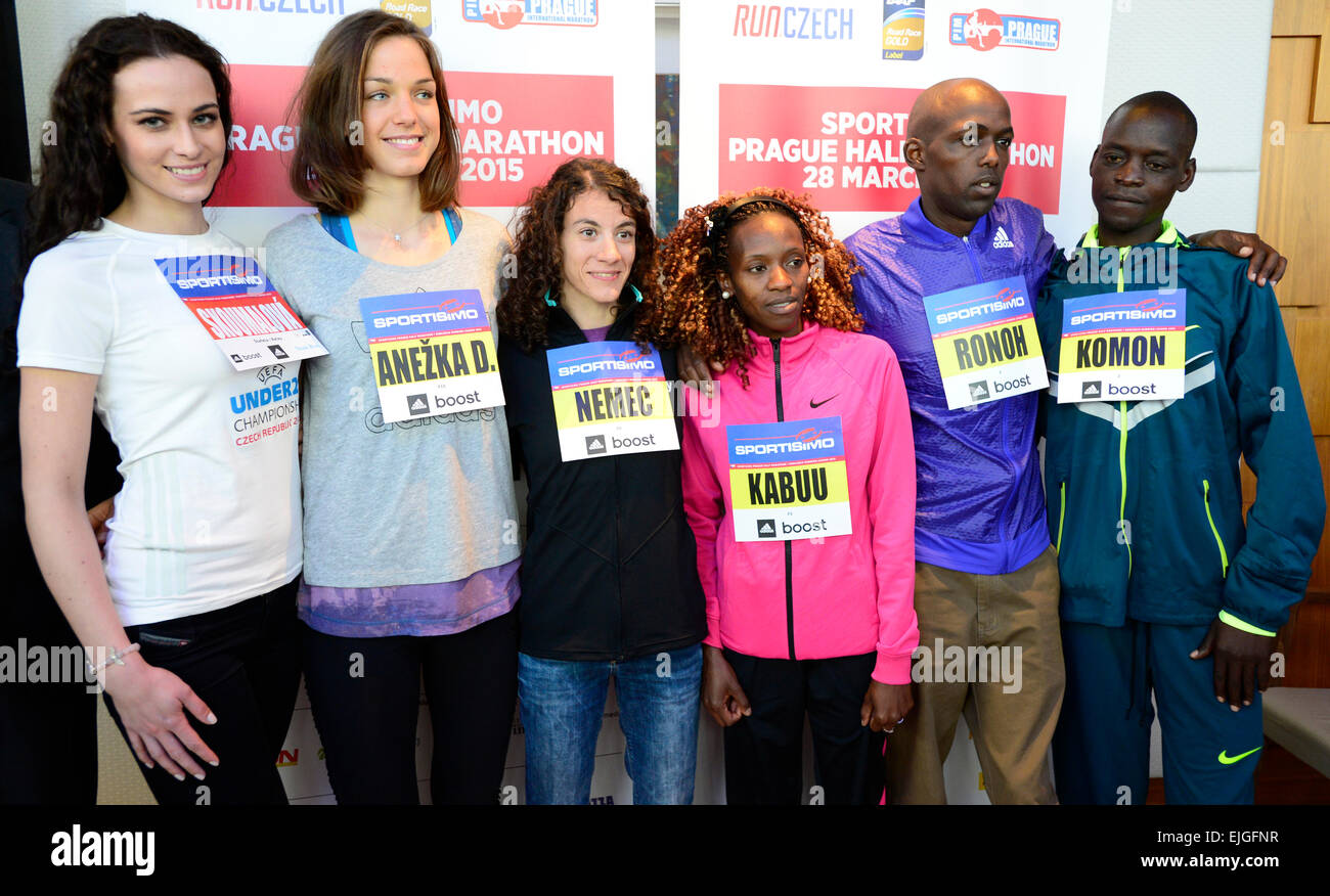 From left to right Czech Miss Tereza Skoumalova and runners Anezka ...