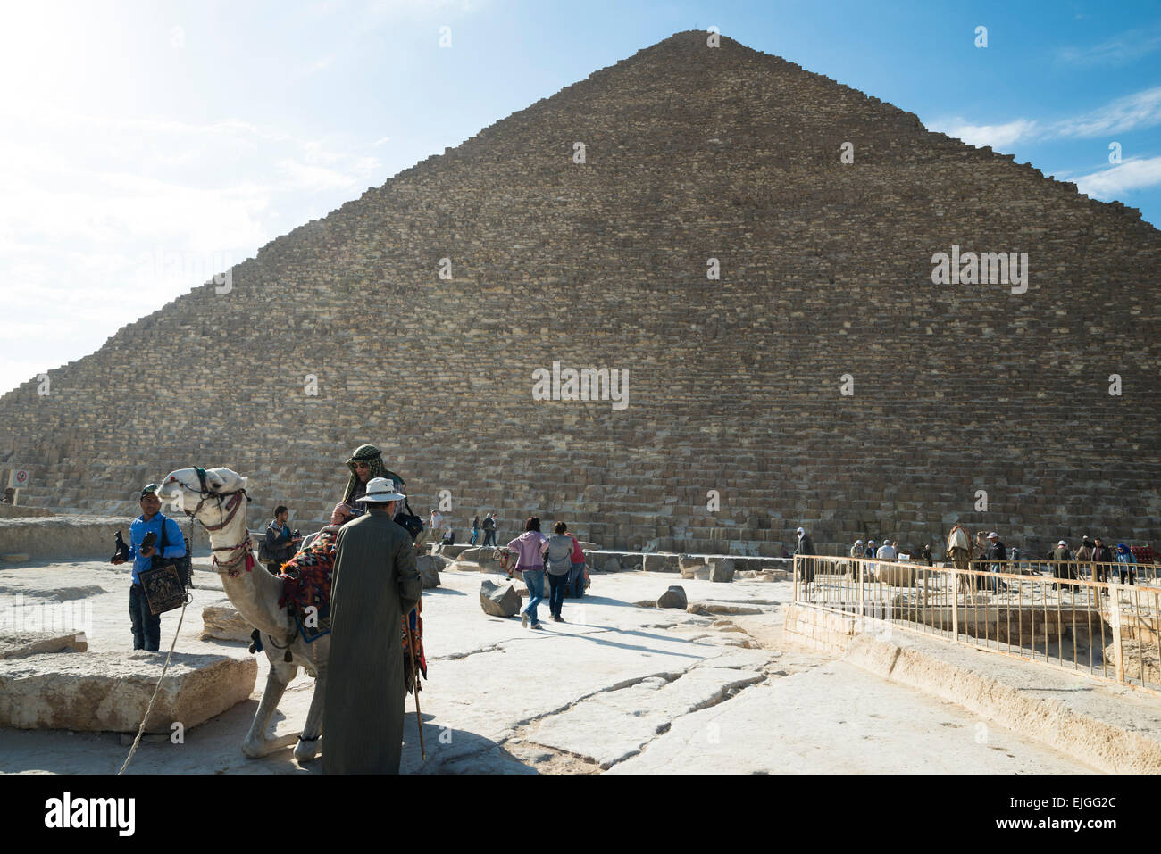 The Great Pyramid of Giza (Pyramid of Khufu or the Pyramid of Cheops ...