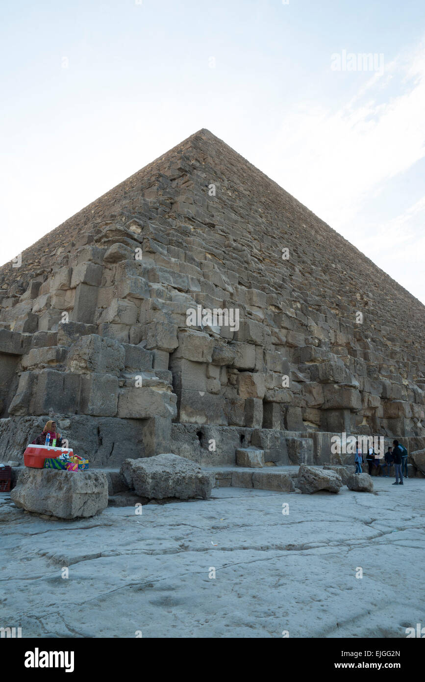 The Great Pyramid of Giza (Pyramid of Khufu or the Pyramid of Cheops ...