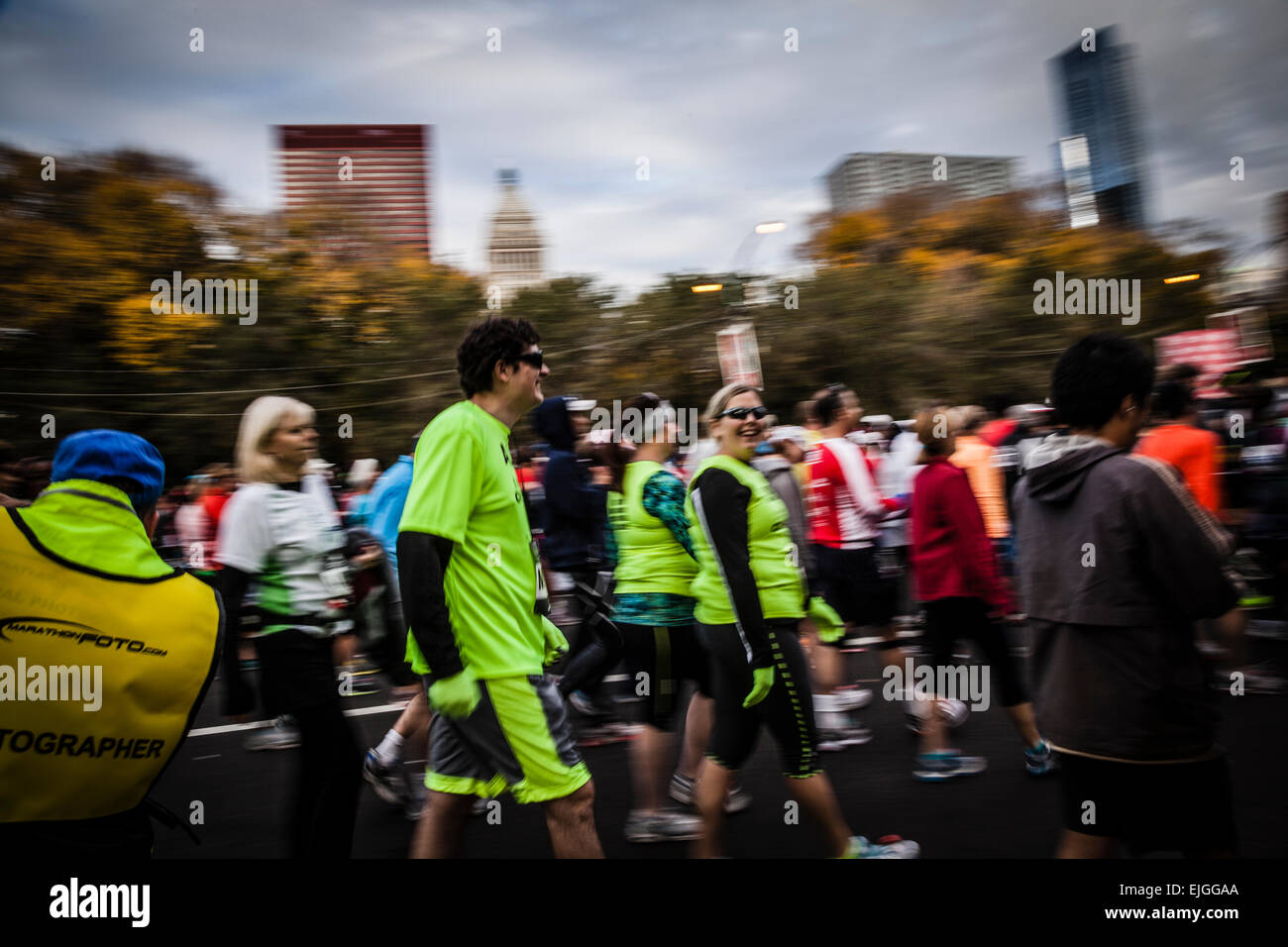 Chicago Marathon runners completed the 2012 Chicago Marathon Stock ...