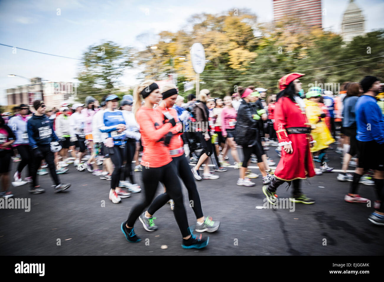Chicago Marathon runners completed the 2012 Chicago Marathon Stock ...