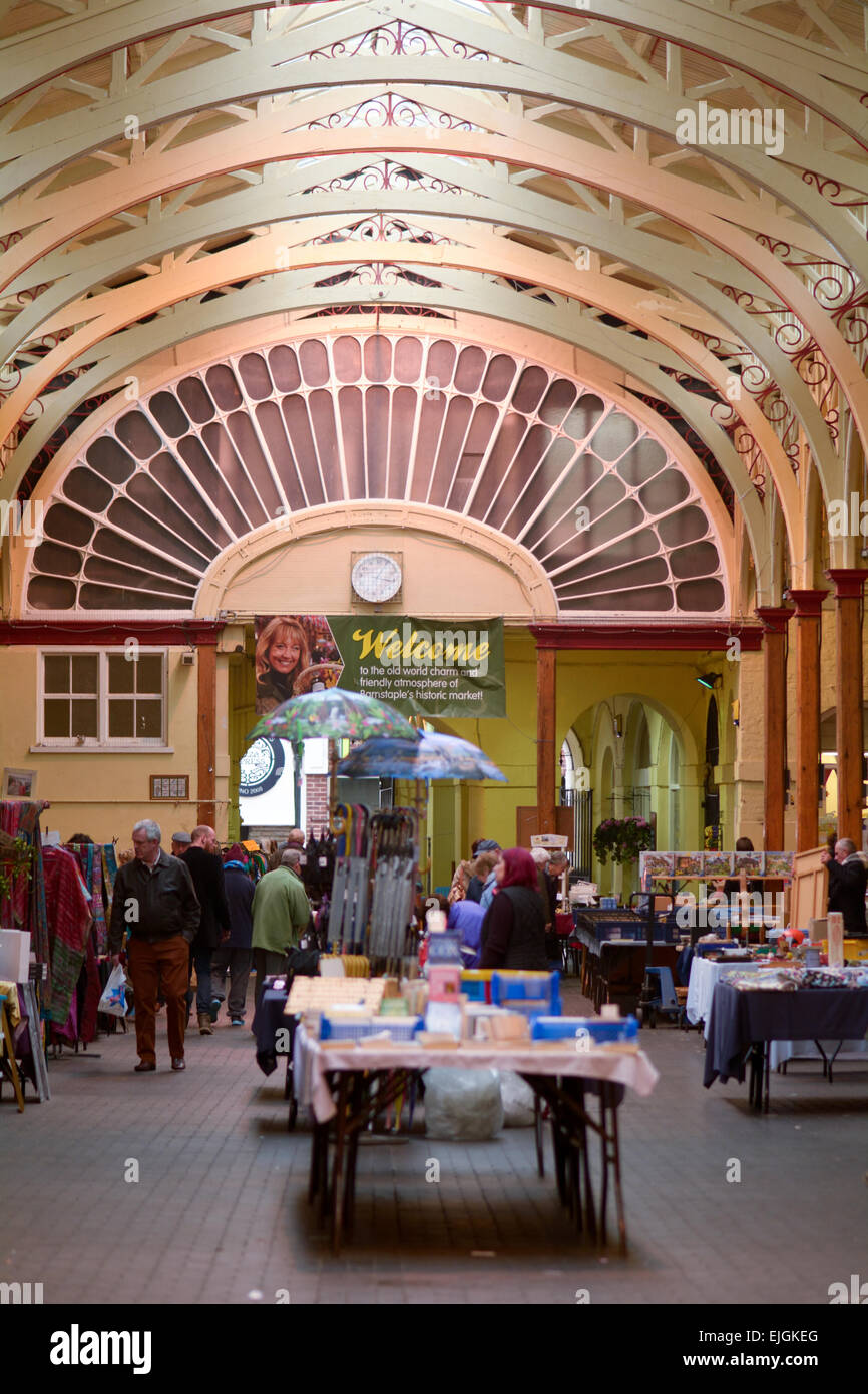 People browsing at market stalls at the Pannier Market in Butchers Row ...