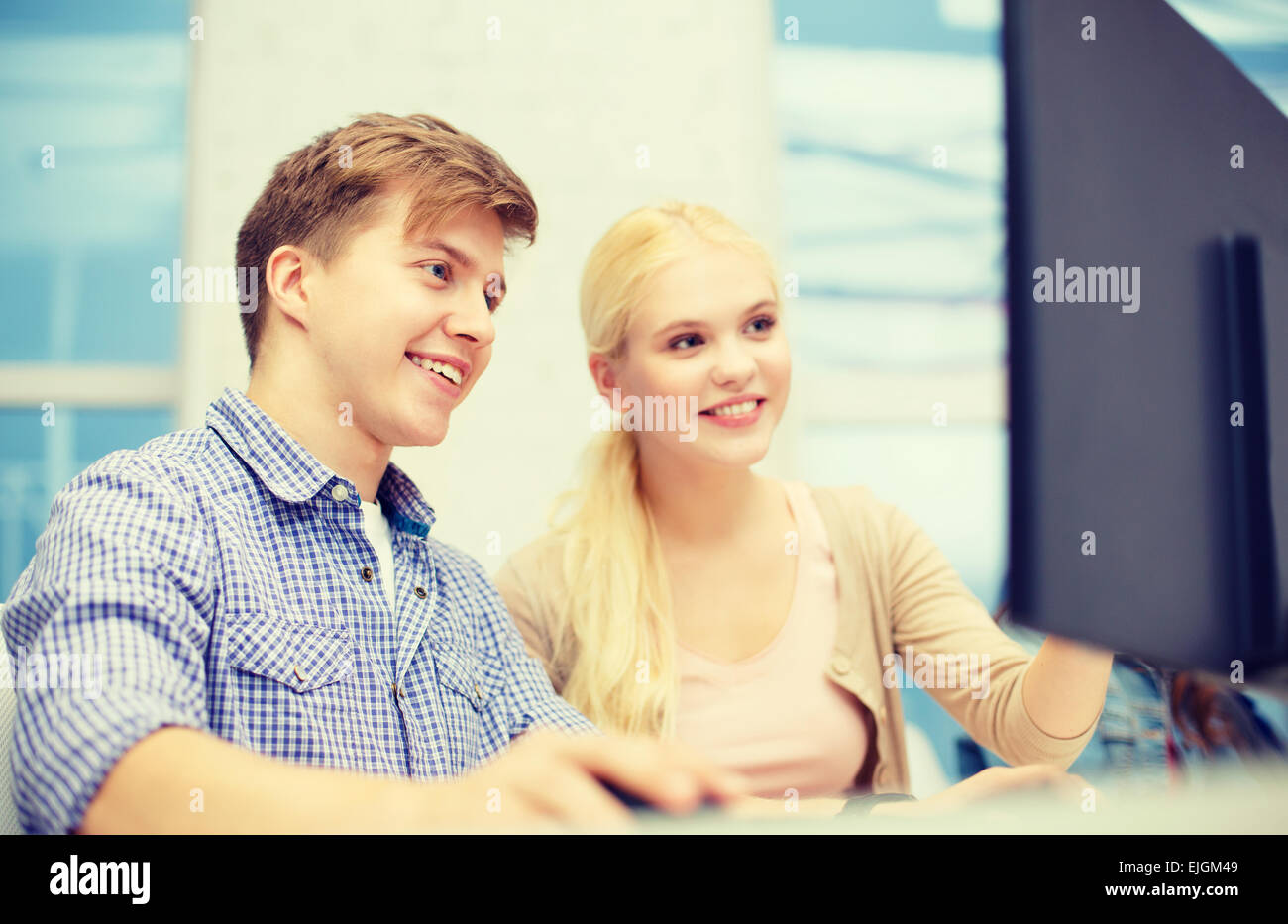 Boy and girl in class hi-res stock photography and images - Alamy