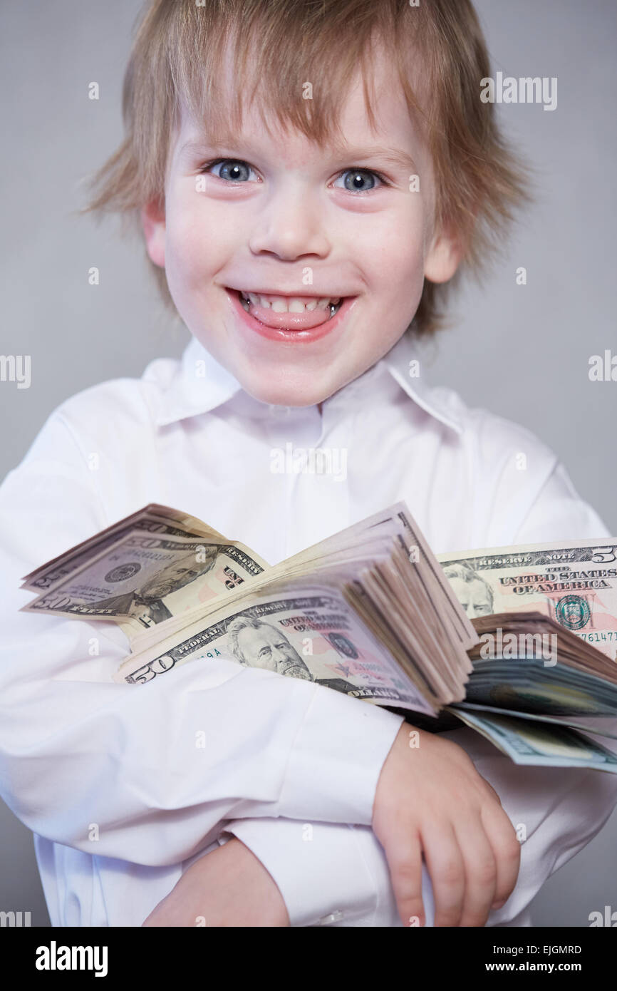 money in children's hands Stock Photo - Alamy
