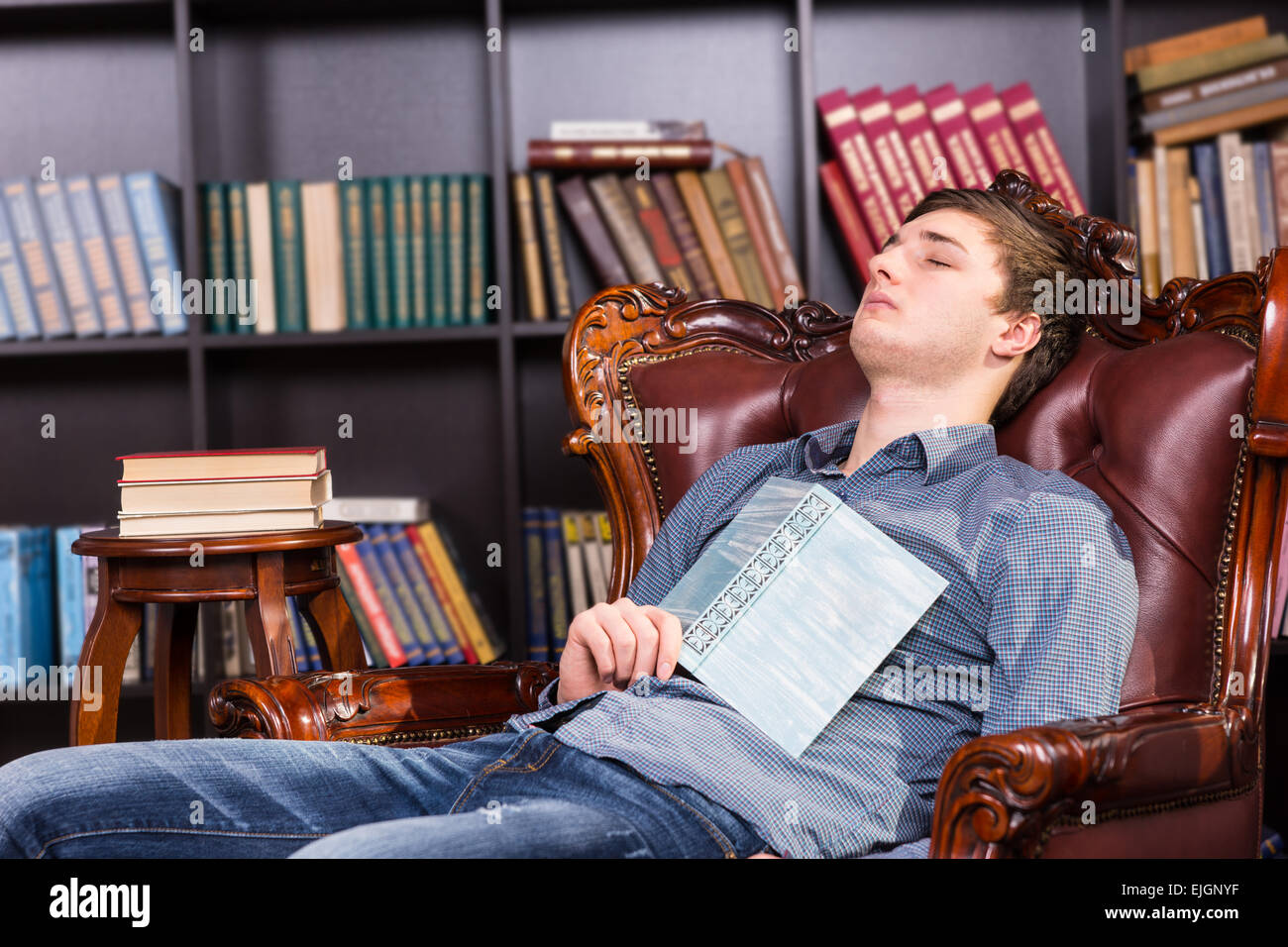 Dozing off hi-res stock photography and images - Alamy