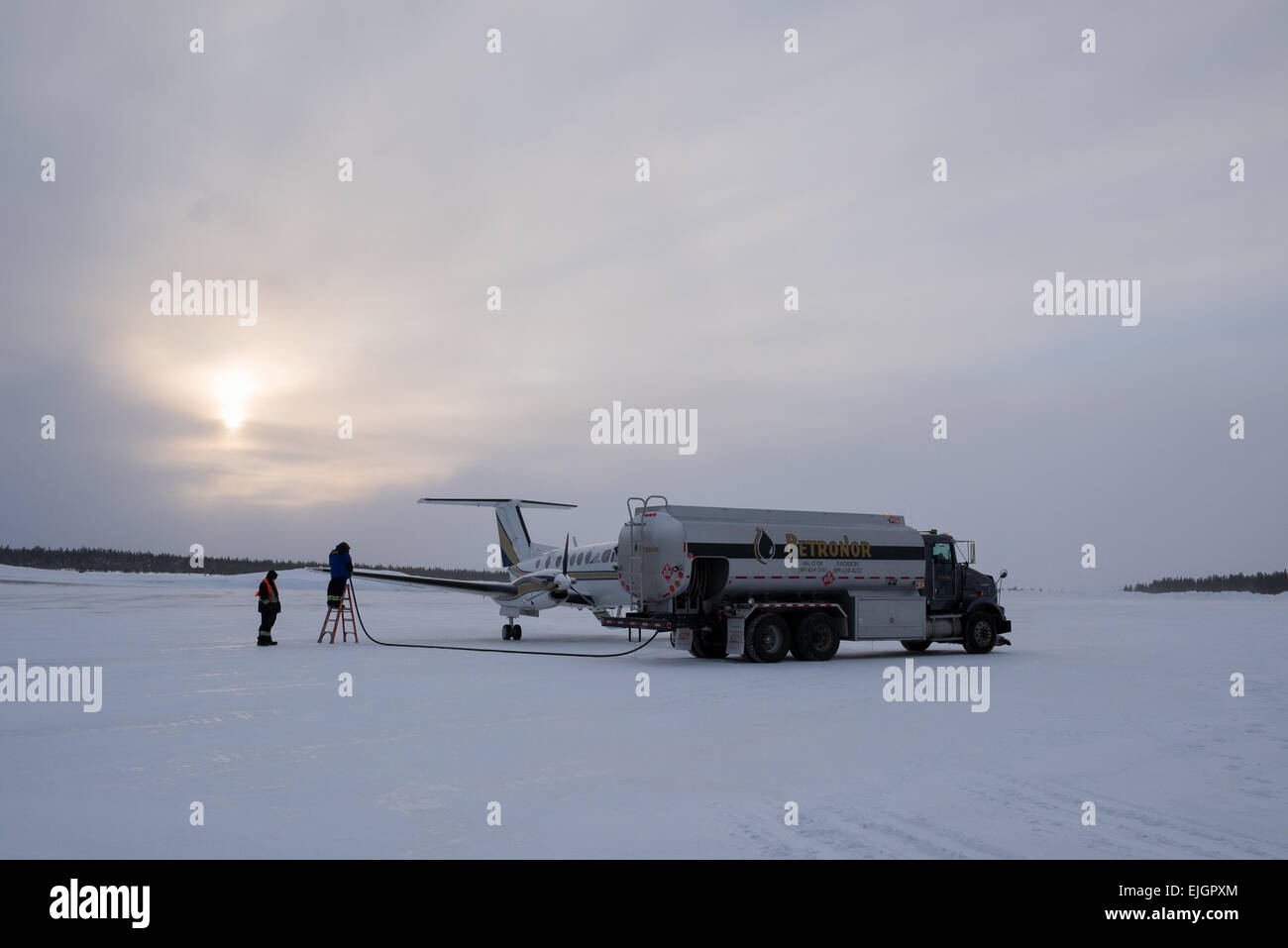 Small twin engine plane refueling Northern James Bay Quebec Stock Photo ...