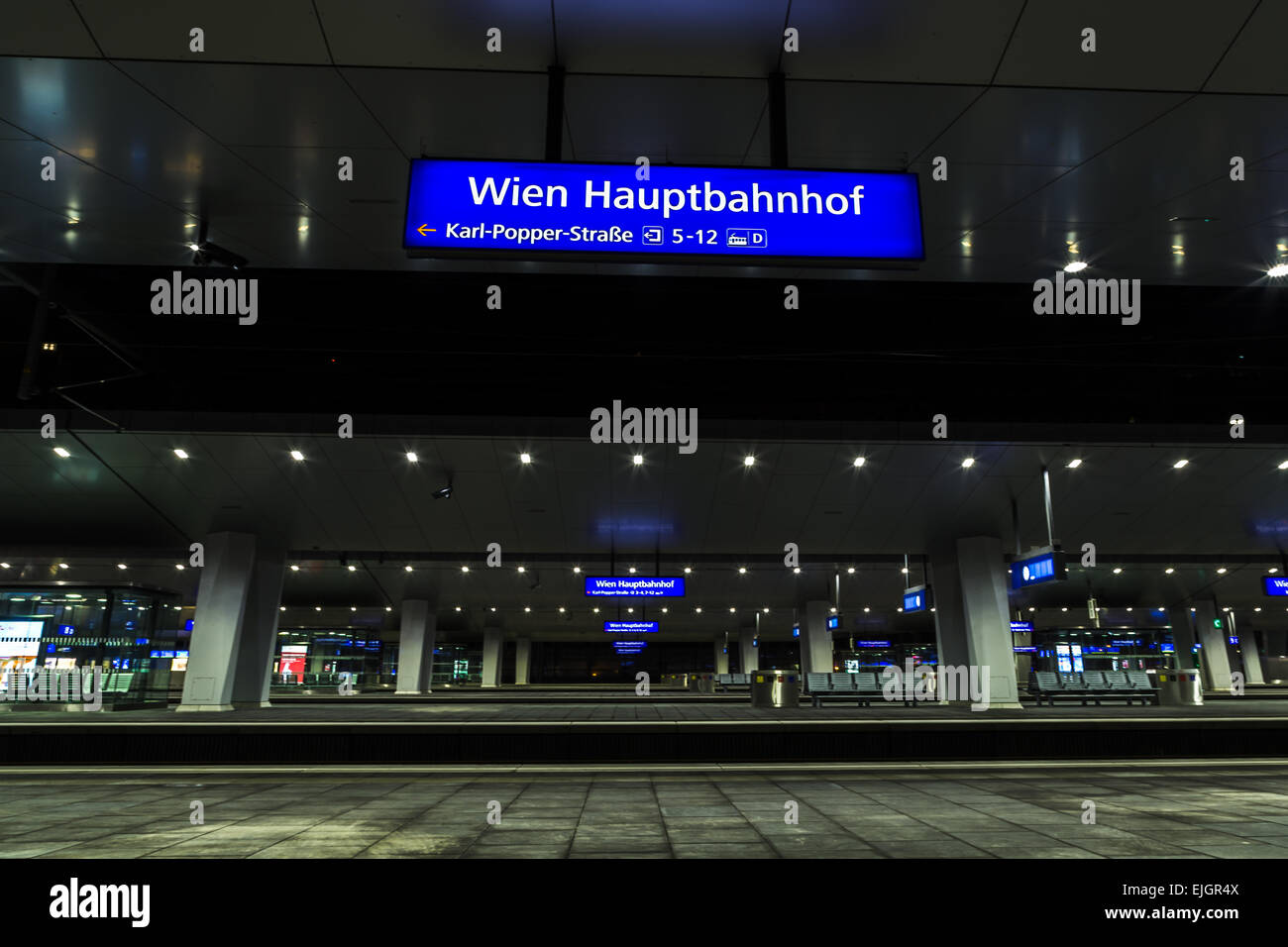 Wien Hauptbahnhof High Resolution Stock Photography and Images - Alamy