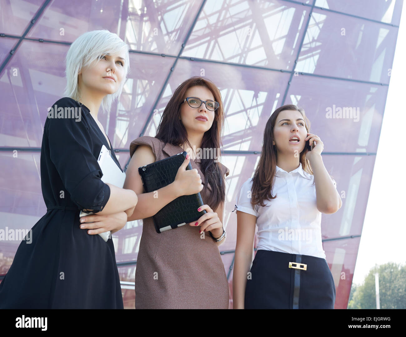 People street phones tablet hi-res stock photography and images - Alamy