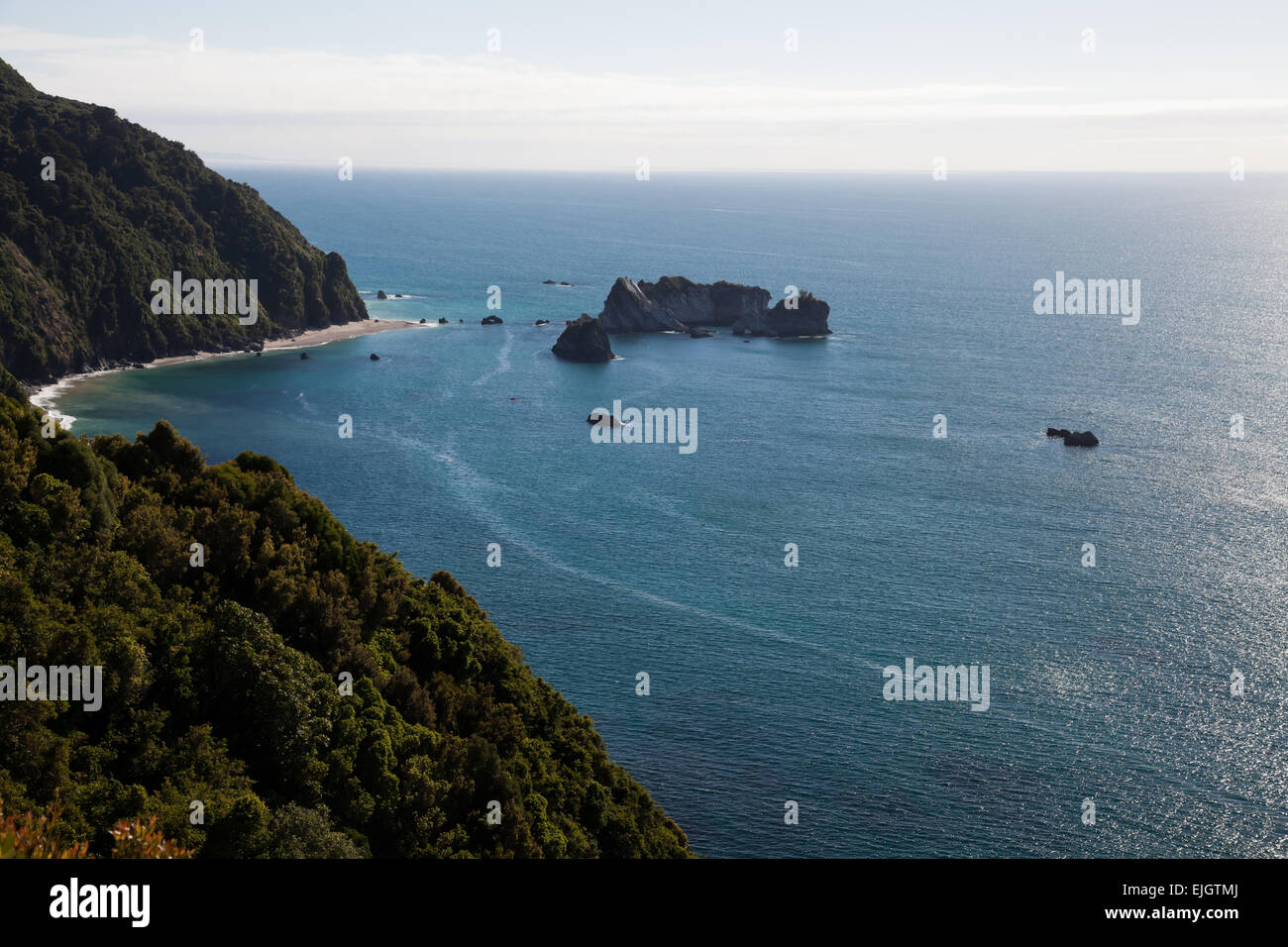 Countryside and ocean hi-res stock photography and images - Alamy