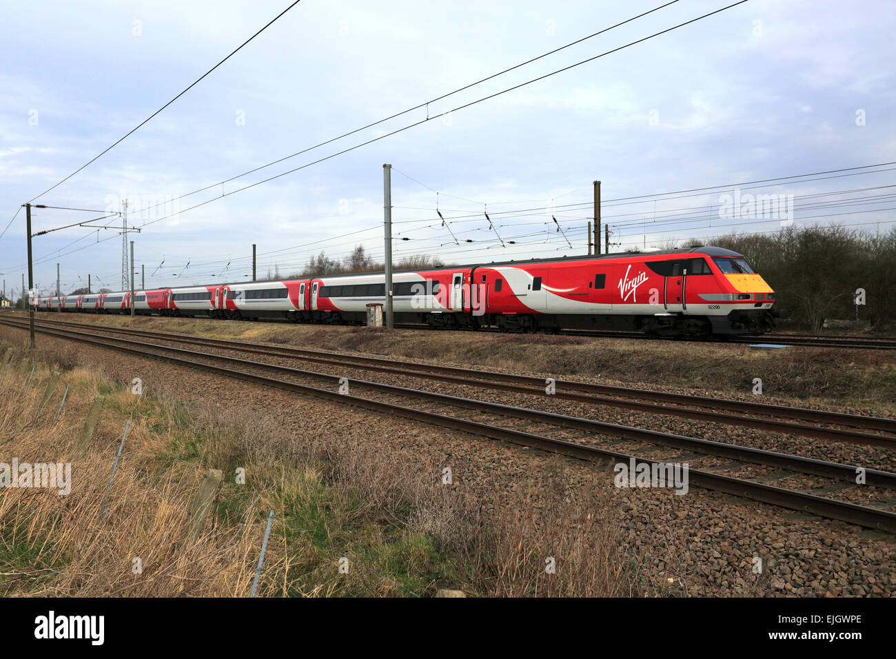 82200 Virgin Trains operating company, 82 class High Speed Electric ...