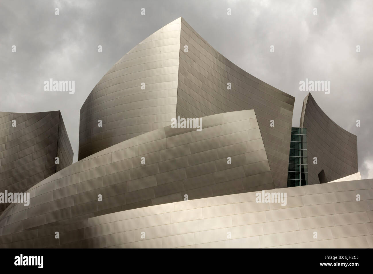 Detail, Walt Disney Concert Hall (Frank Gehry, architect), Los Angeles ...