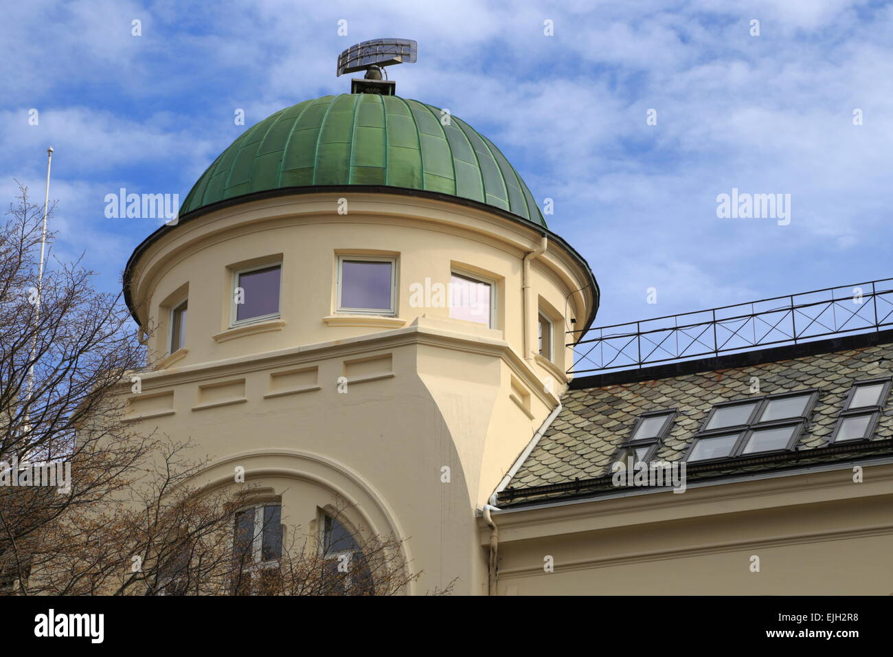 Dome windows hi-res stock photography and images - Alamy