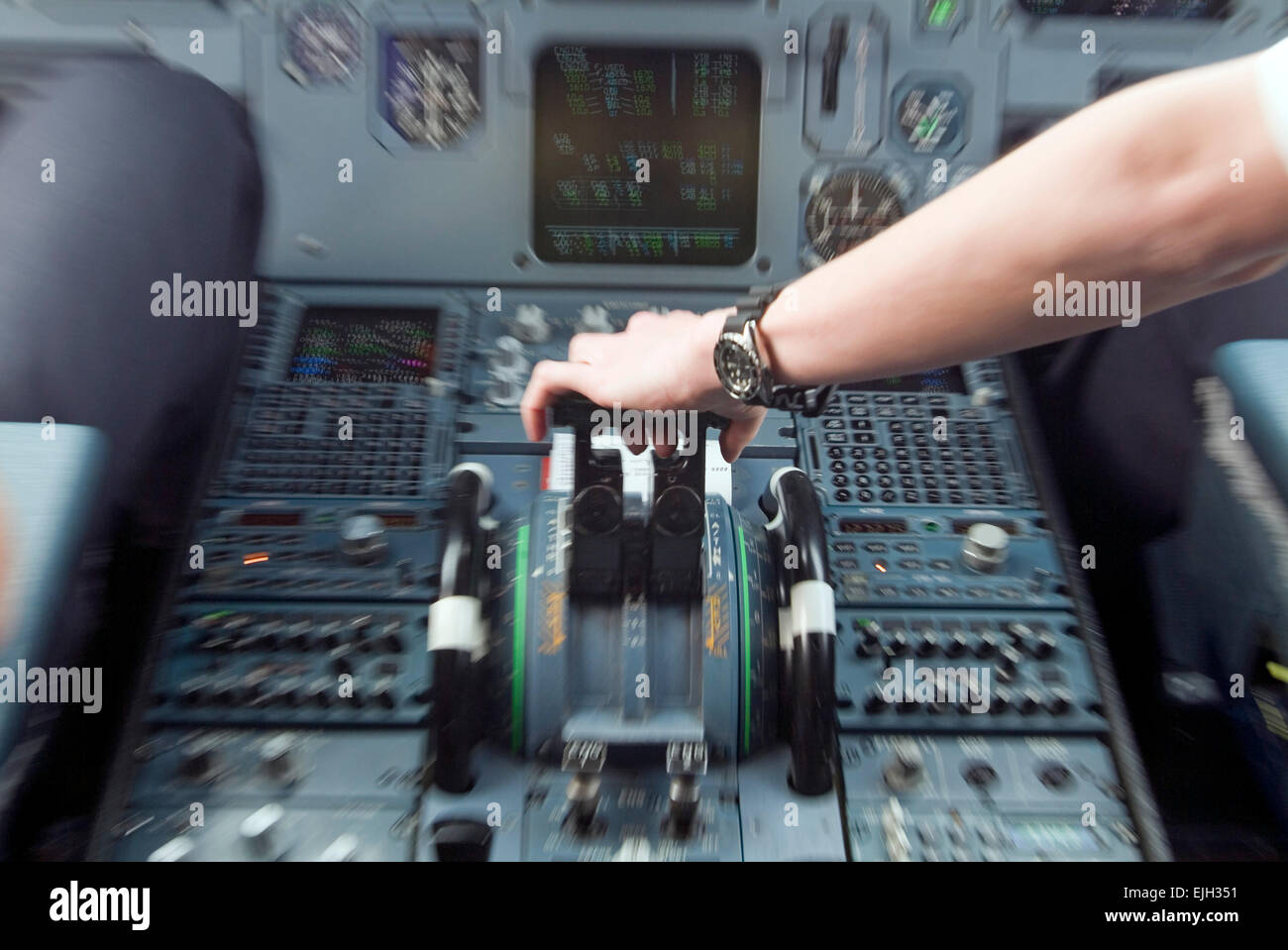 Instrument panel cockpit airbus a320 hi-res stock photography and ...