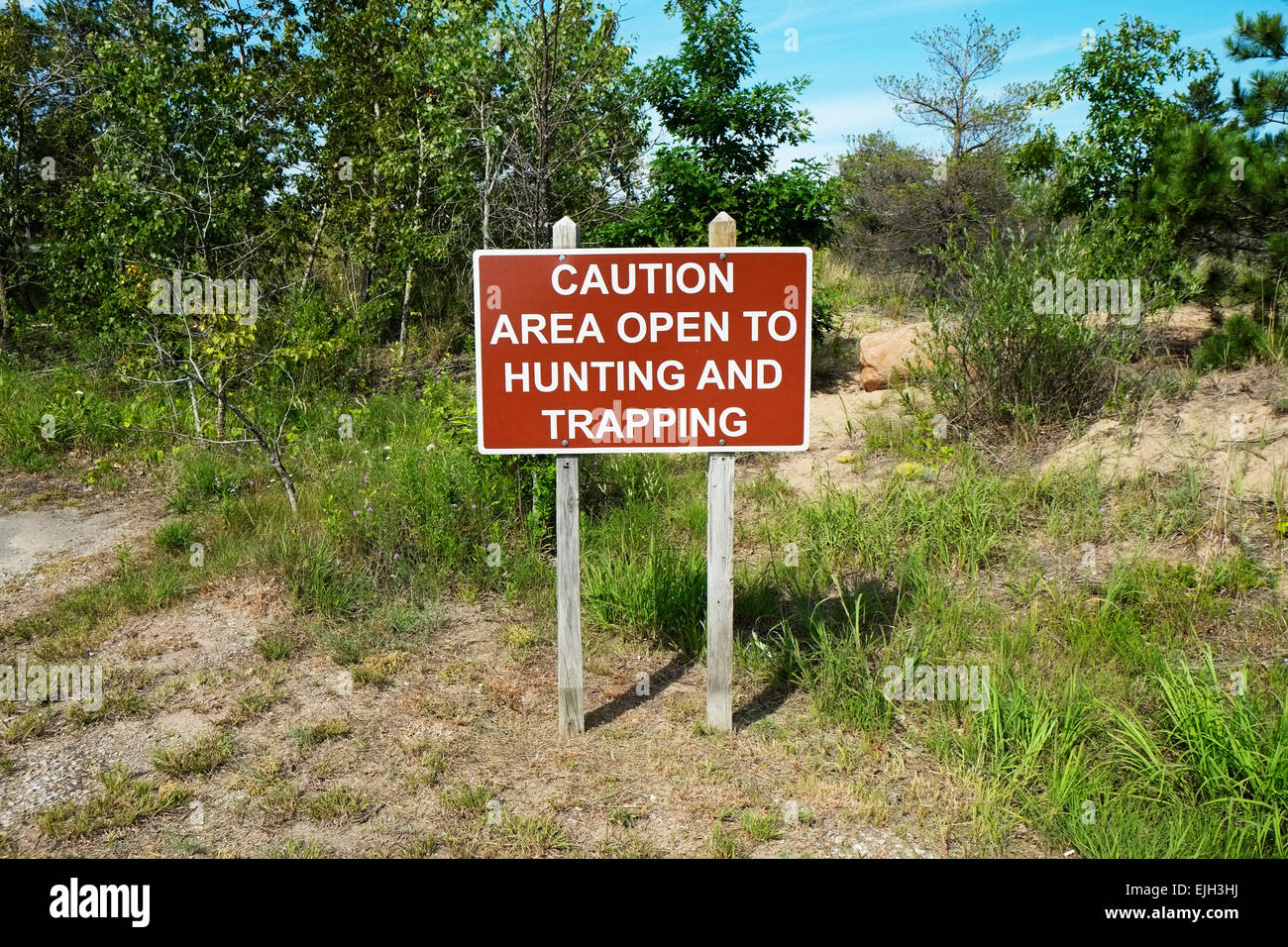 Hunting trapping hi-res stock photography and images - Alamy