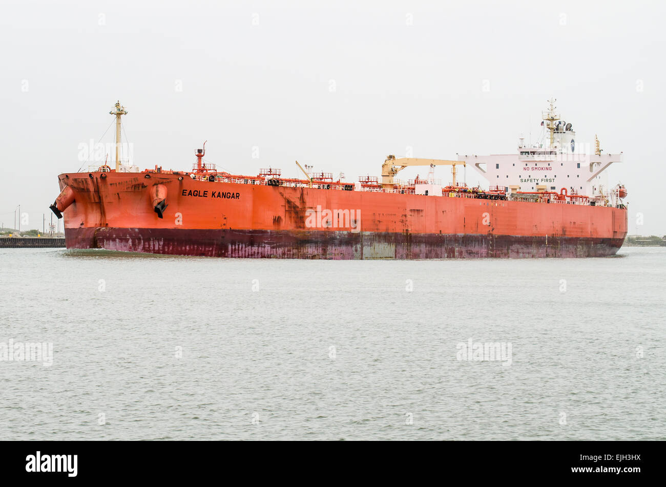 EAGLE KANGAR CRUDE OIL TANKER Gross Tonnage: 60379 Built: 2010 Flag ...