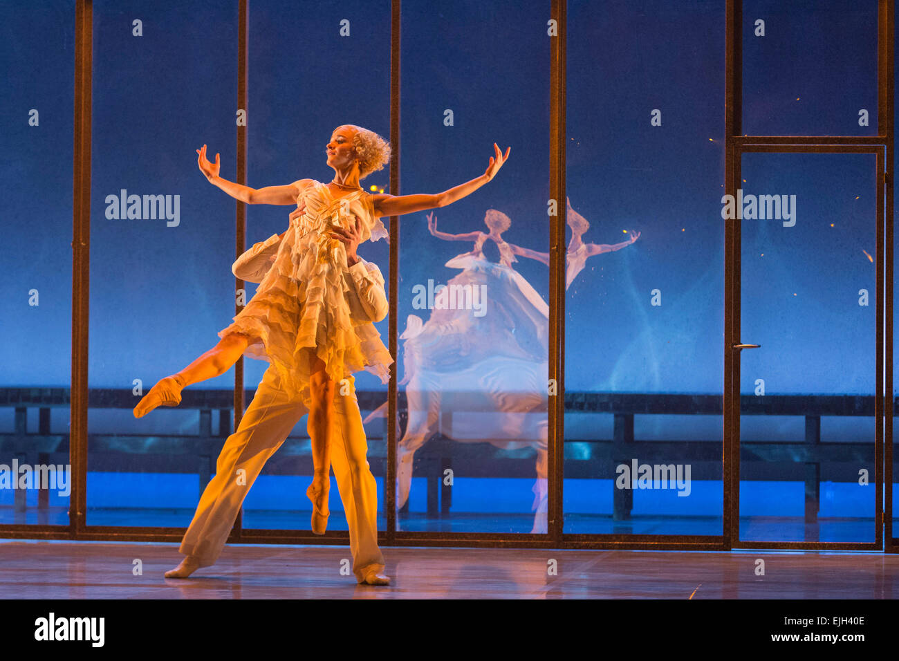 Northern ballet great gatsby hi-res stock photography and images - Alamy