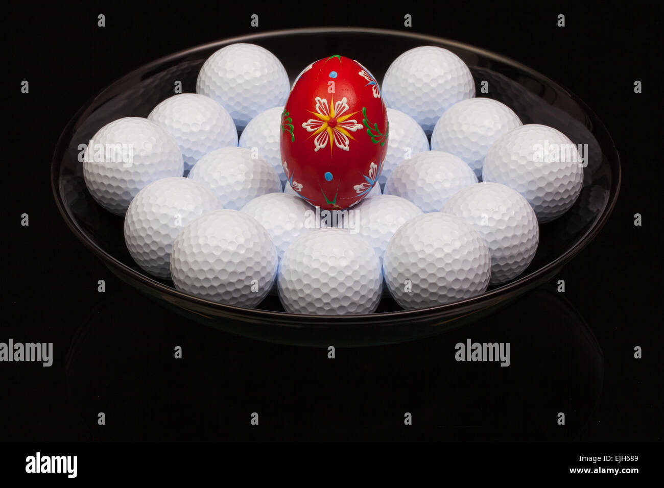 Golf balls in egg hi-res stock photography and images - Alamy
