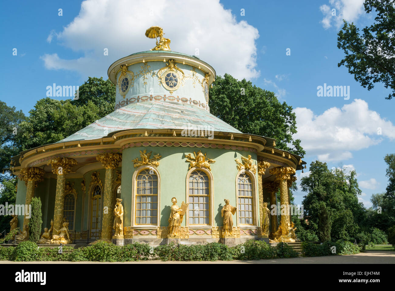 The Chinese tea house, Sanssouci park, Potsdam, Germany Stock Photo - Alamy