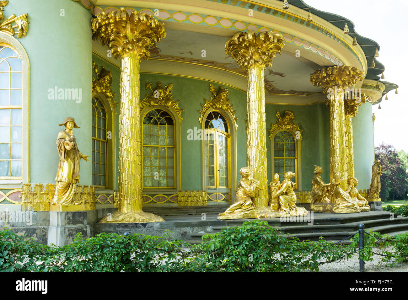 Chinese tea house potsdam germany hi-res stock photography and images ...