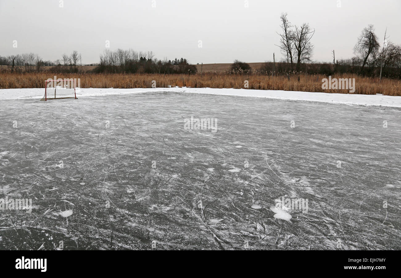 Pond Hockey Ice Stock Photo - Alamy
