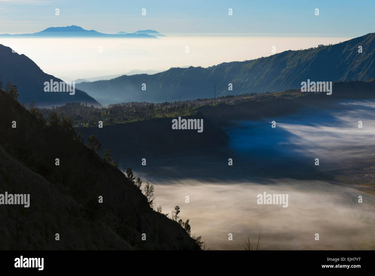 Edge of Tengger Caldera, Bromo Tengger Semeru National Park, East Java ...