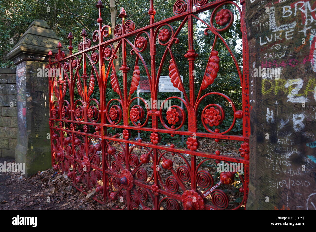 Strawberry Field gates,Liverpool Stock Photo - Alamy