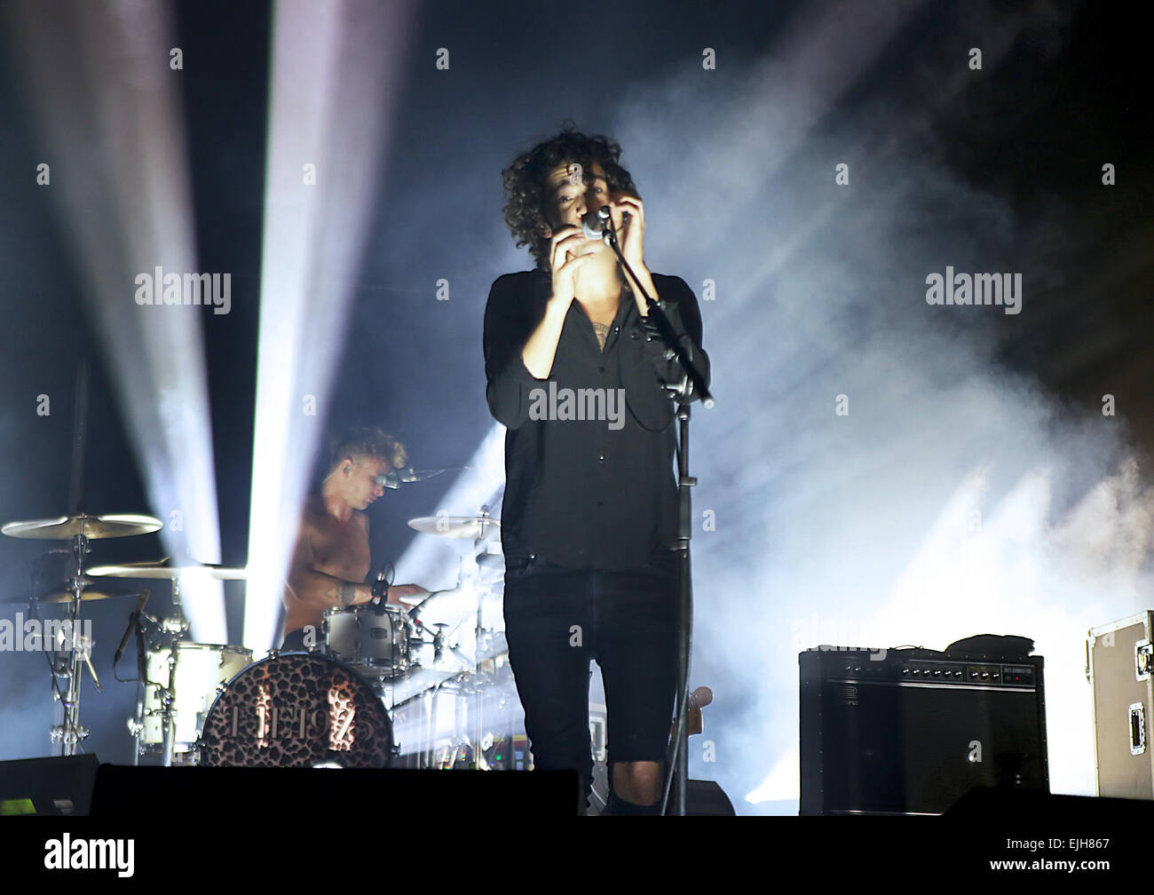 The 1975 Performing at Manchester O2 Apollo Featuring: Matt Healy,The ...