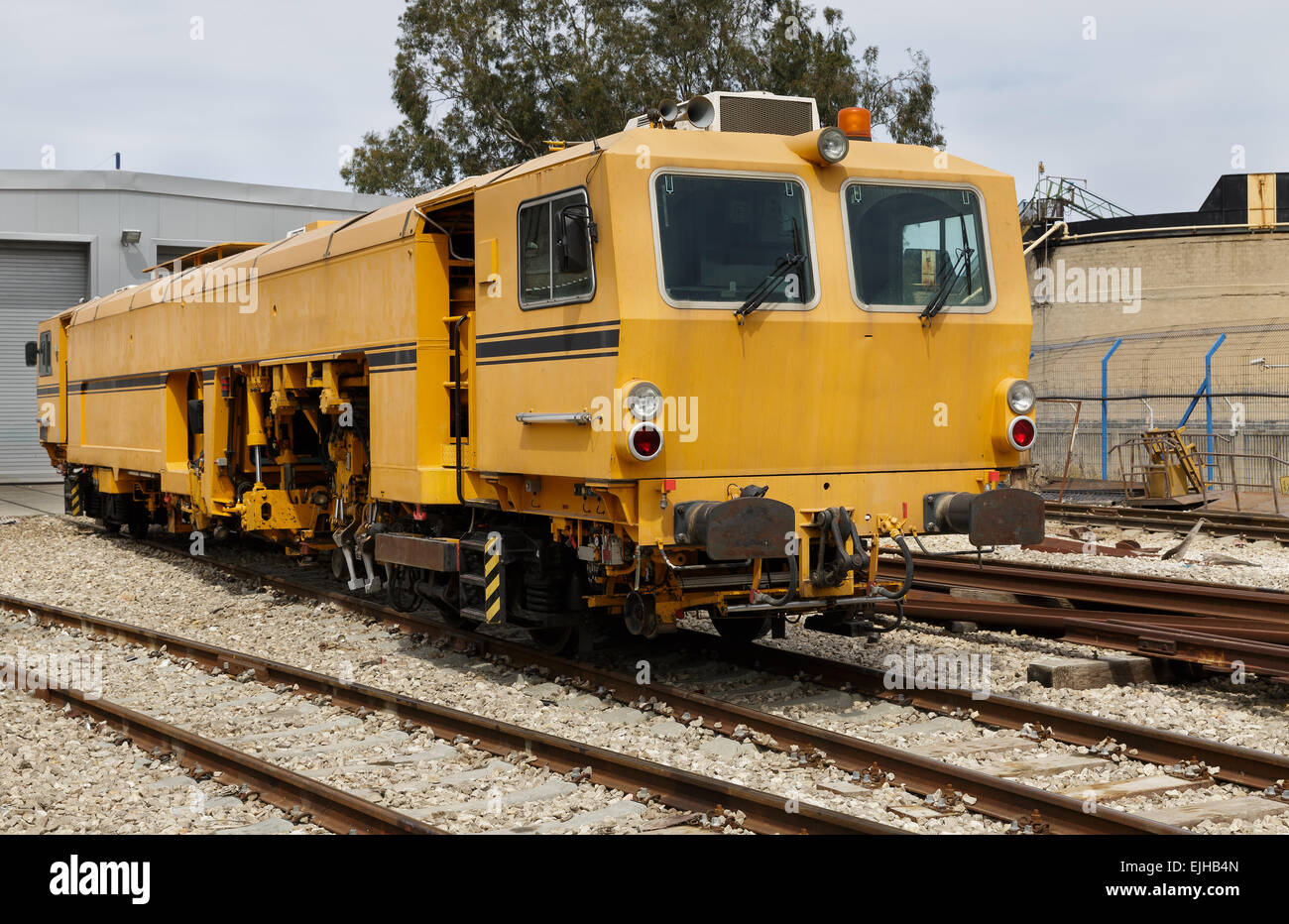 Yellow construction train hi-res stock photography and images - Alamy