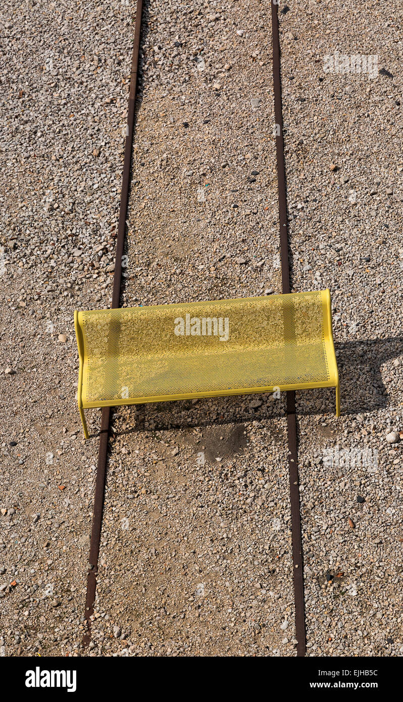 Stand on bench hi-res stock photography and images - Alamy