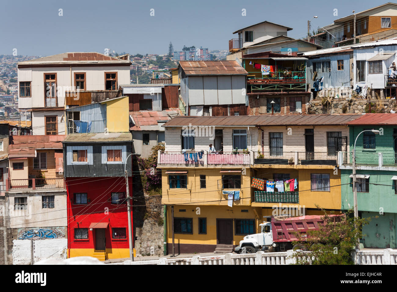 Shantytown in the hills of Valparaiso, Chile Stock Photo - Alamy