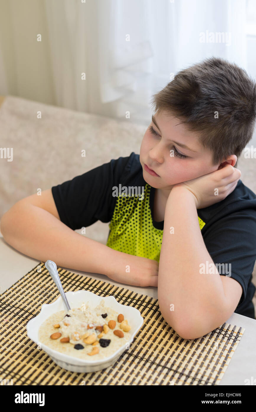 Refuses hi-res stock photography and images - Alamy