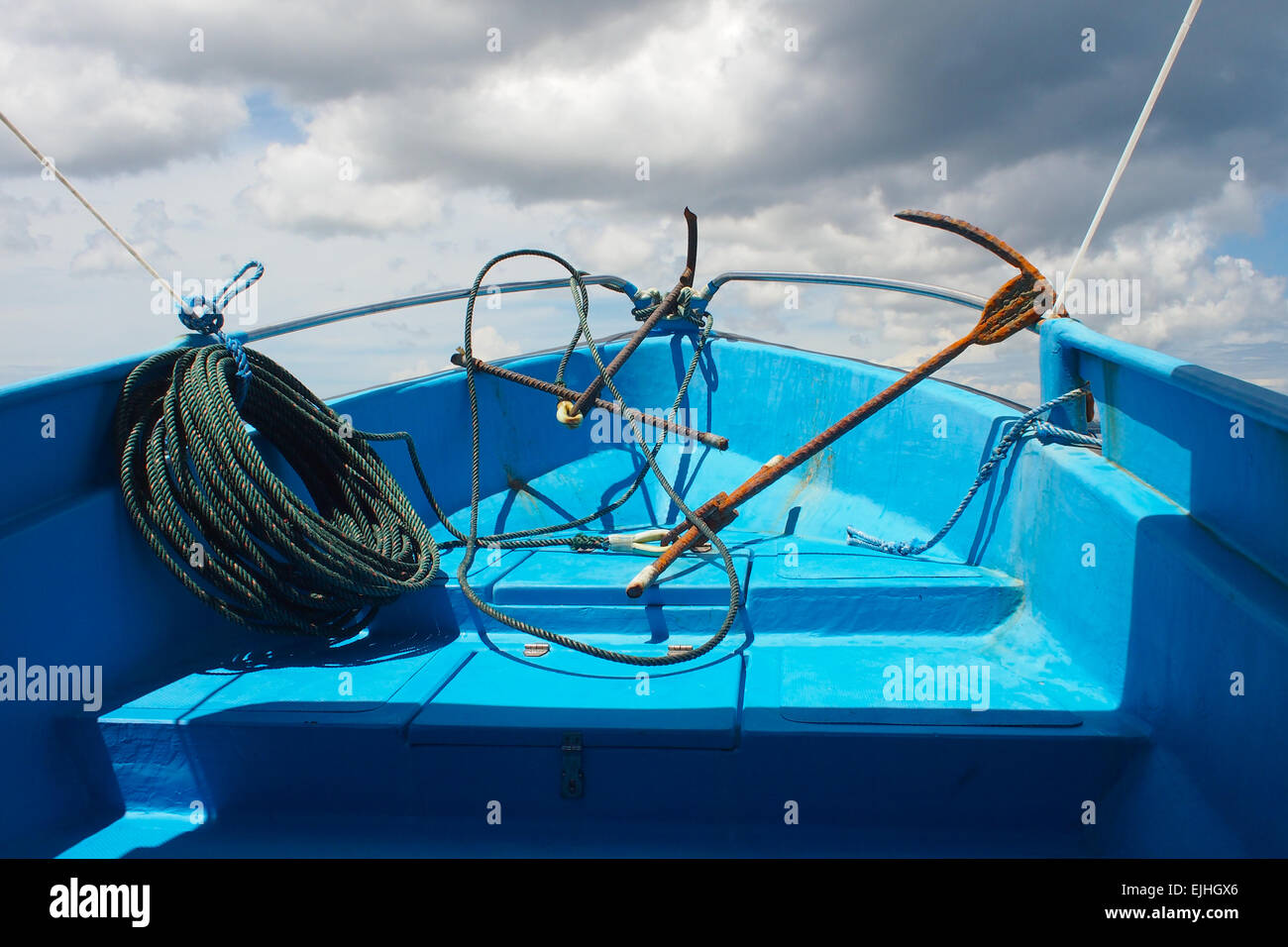 Two anchors hi-res stock photography and images - Alamy