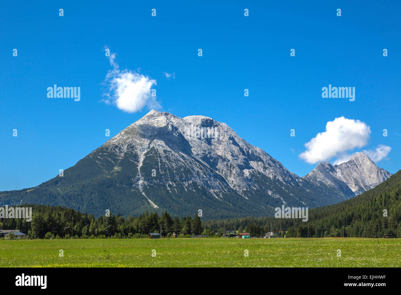 Hohe Munde, Leutasch in Tyrol, Alps, Austria Stock Photo - Alamy