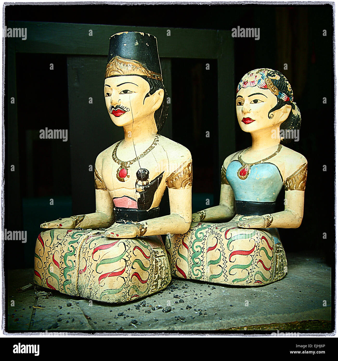 Javanese traditional hat hi-res stock photography and images - Alamy
