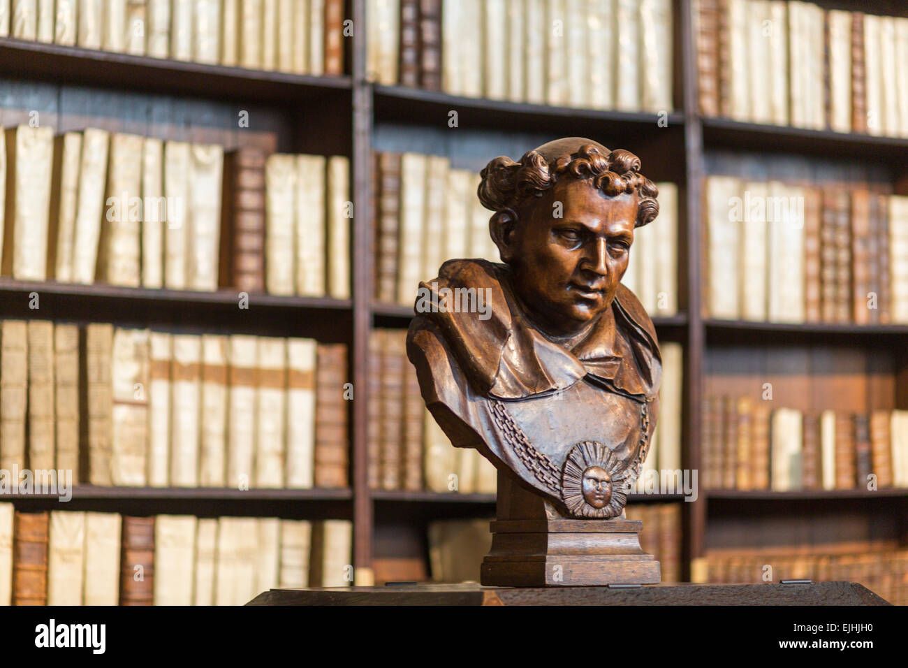 Library, carved busts, and ancient books, Plantin-Moretus Museum ...