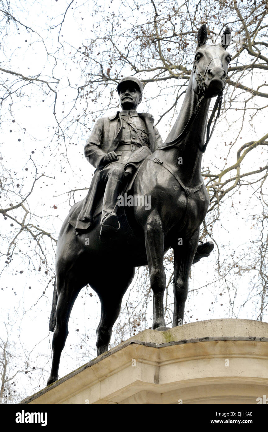 London, England, UK. Statue of Marshal Ferdinand Foch (1930: Georges ...