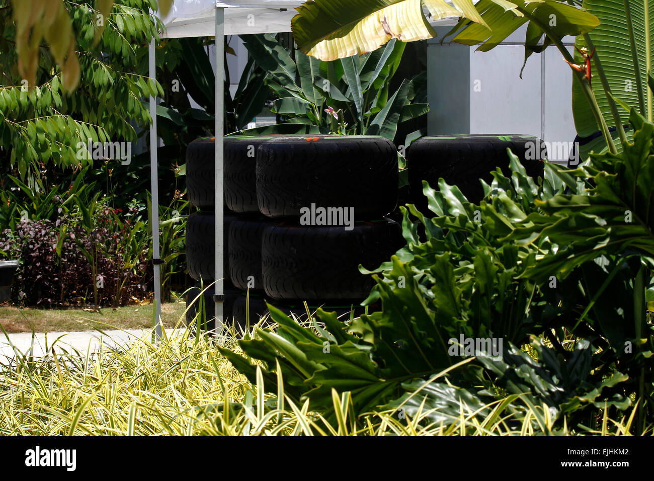 Formel 1 reifen hi-res stock photography and images - Alamy