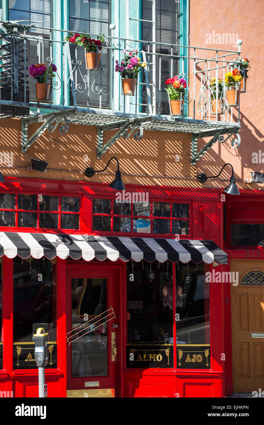 Stinking rose hi-res stock photography and images - Alamy