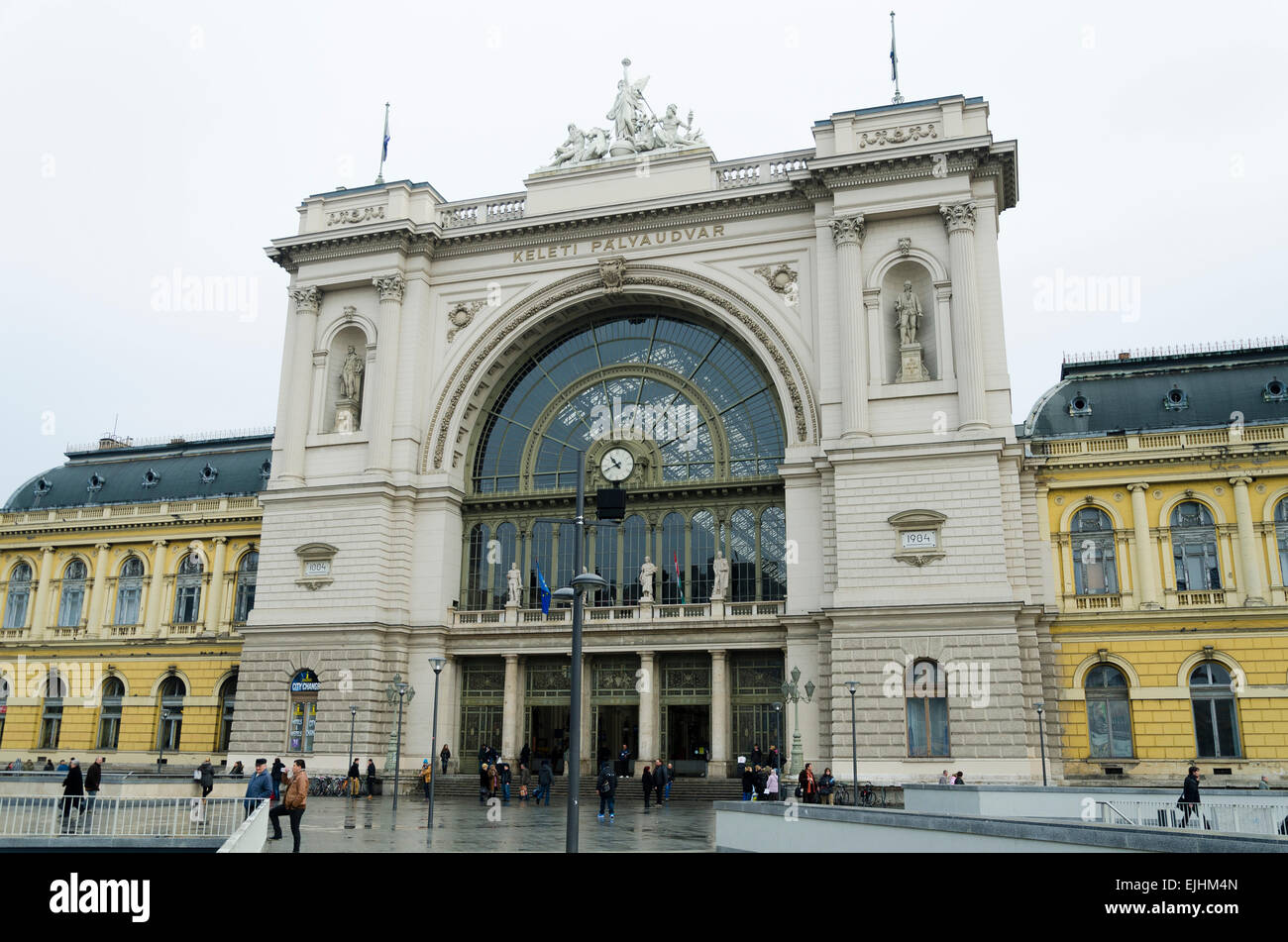 Keleti Palyaudva train station in Budapest Stock Photo - Alamy