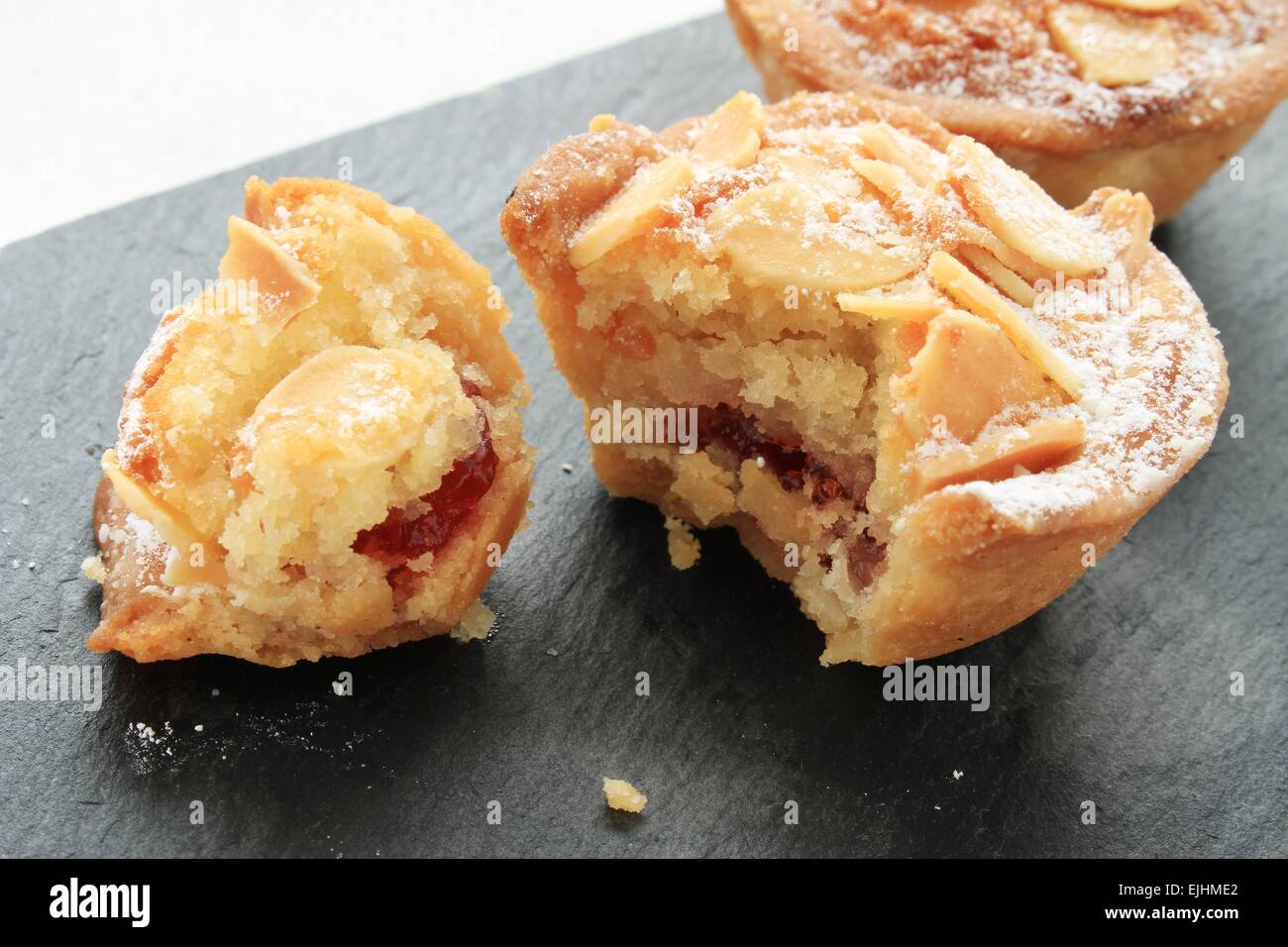Traditional bakewell tart pie Stock Photo - Alamy