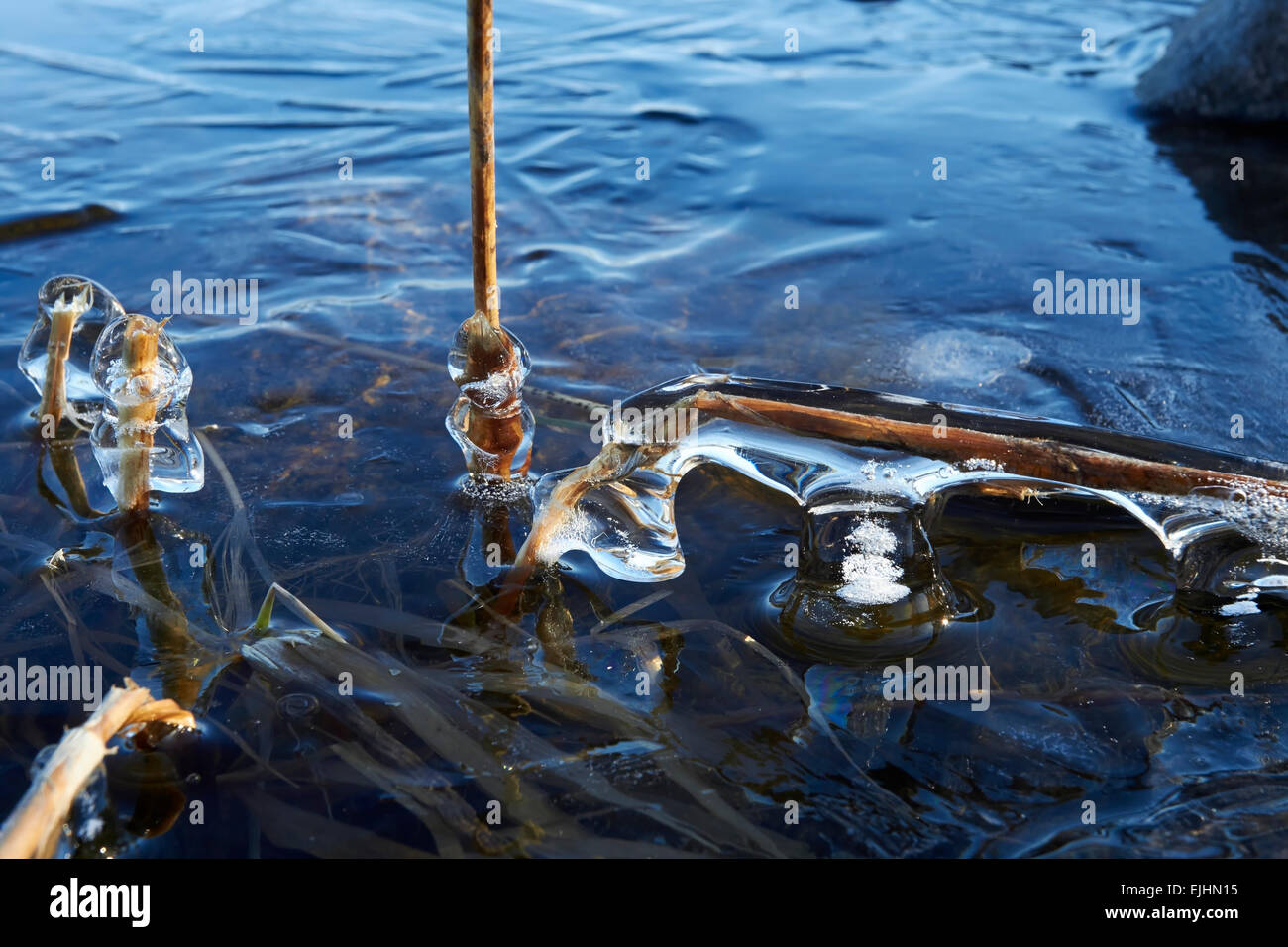 Melting icicles hi-res stock photography and images - Alamy
