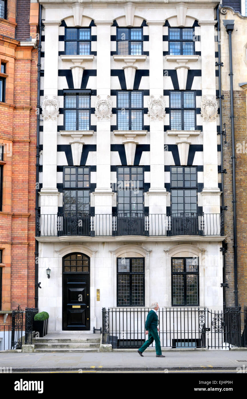 Belgrave square houses hi-res stock photography and images - Alamy