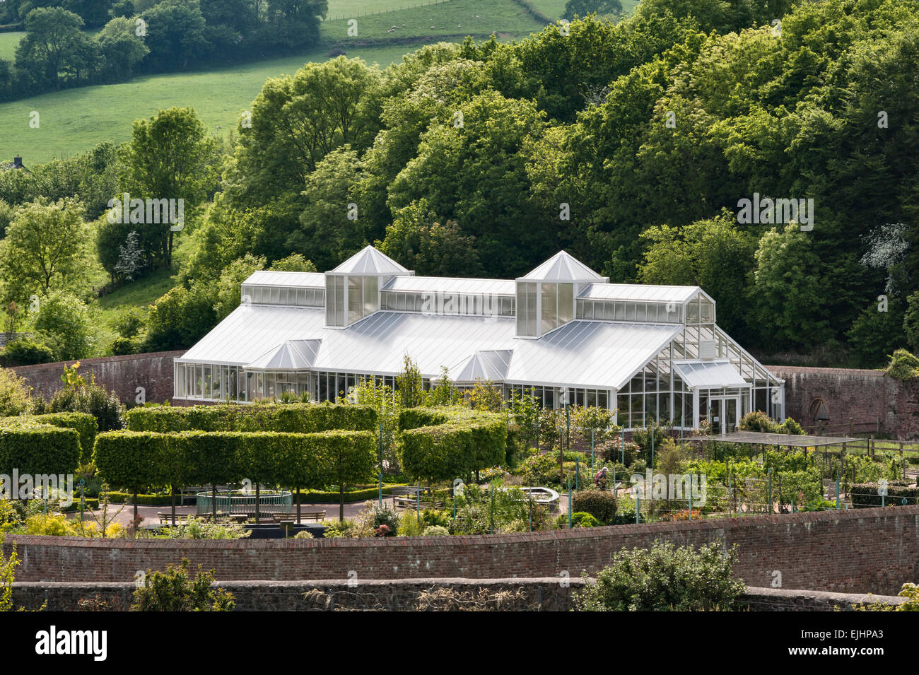 Welsh national botanical gardens hi-res stock photography and images ...
