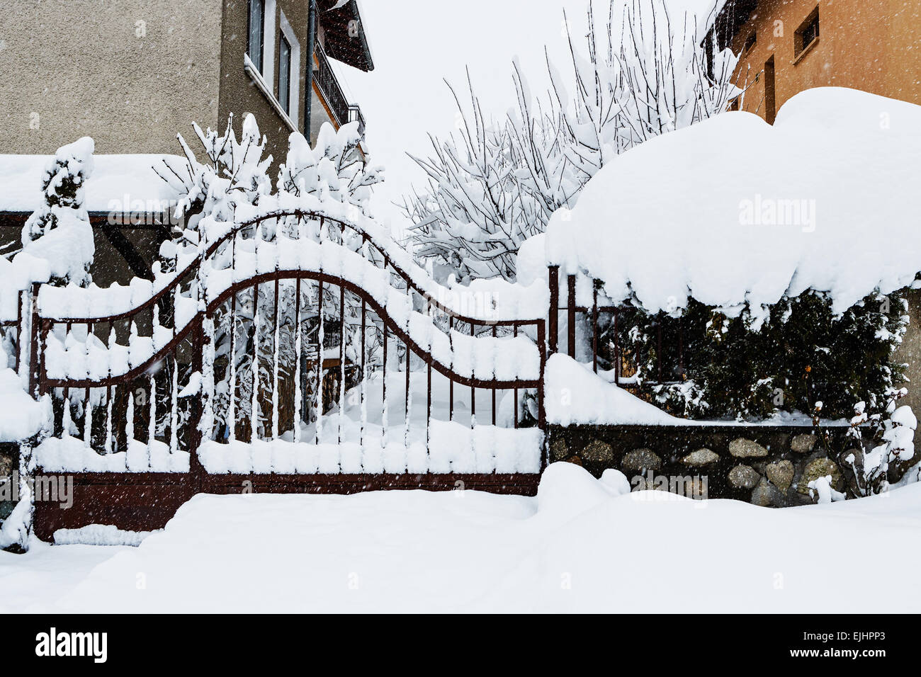 Small town covered by snow after heavy snowfall Stock Photo - Alamy