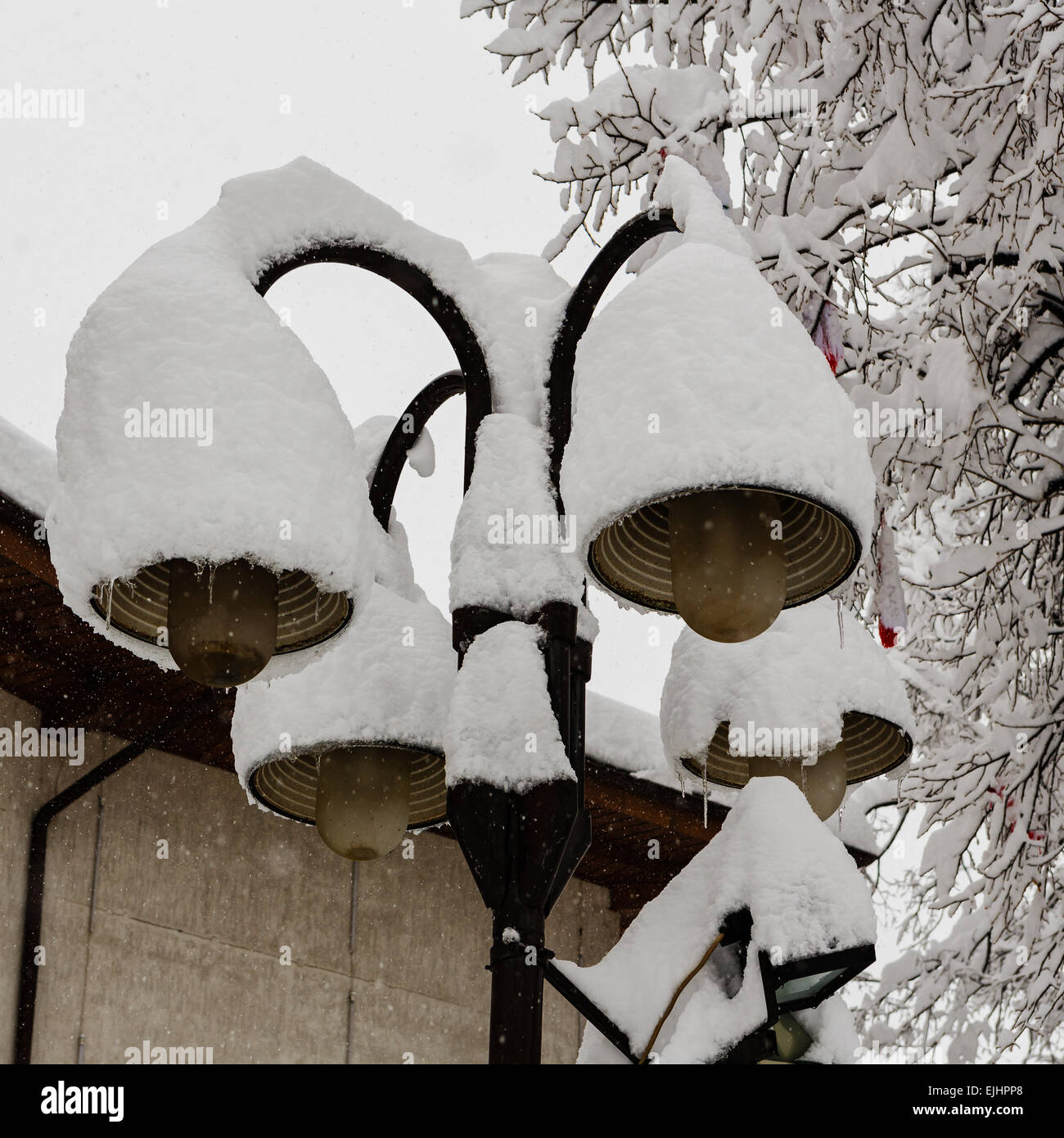 Snow layer hi-res stock photography and images - Alamy