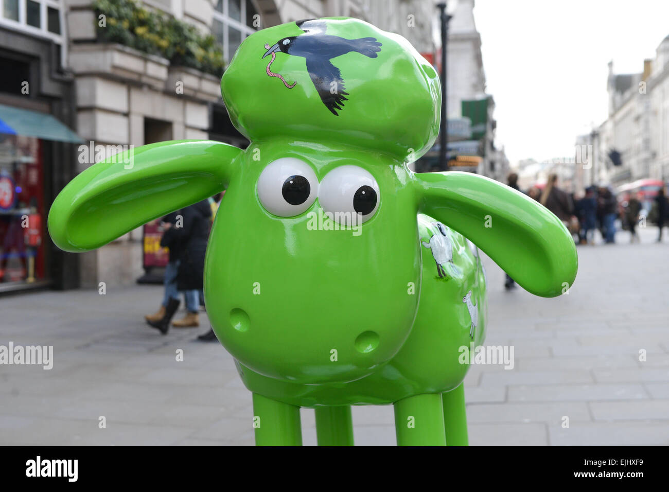 Piccadilly Circus, London, UK. 27th March 2015. The Gruffalo Shaun ...